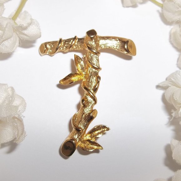 Sarah Coventry | Jewelry | Vintage Brooch Sarah Coventry Brooch Gold T Brooch T Brooch T Initial ...